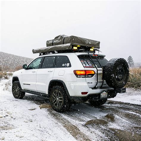 Lifted Jeep Grand Cherokee Trailhawk Wk2 Overland Off Road Build On 33s