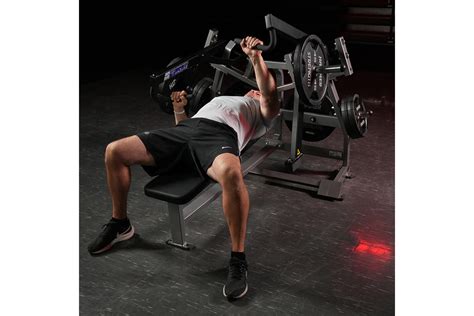 Hammer Strength Plate Loaded Iso Lateral Horizontal Bench Press 360