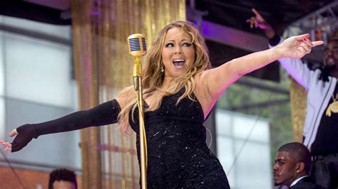 Lawsuit Claims It Took 85g To Get Mariah Carey Ready For A Photo Shoot