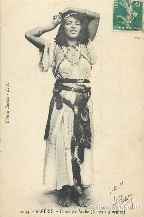 Cpa Algerie Danseuse Du Ventre Femme Algerienne Alger Danseuse