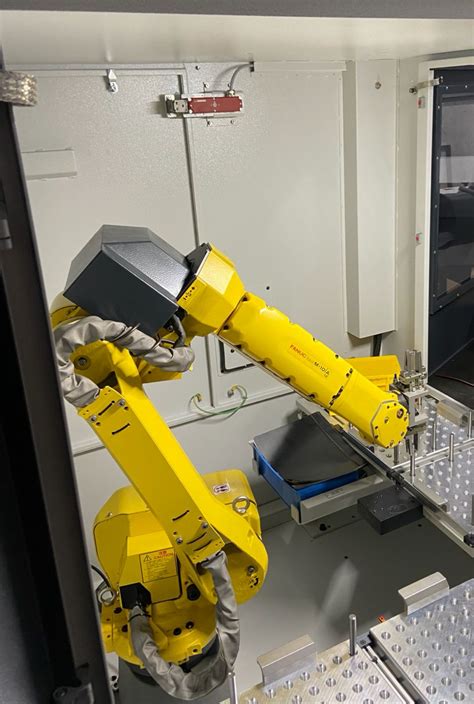 David Dugan On Linkedin Training Robots Fanucrobotics Fanuc