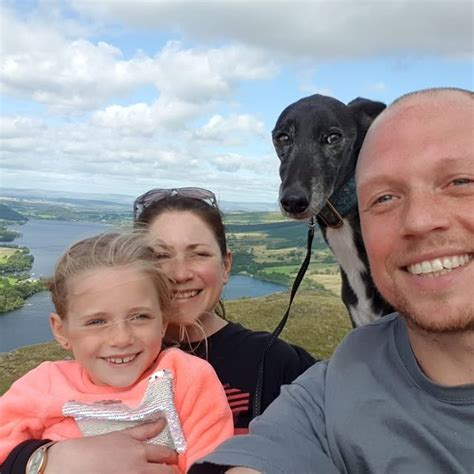 Thomas Booth Booth Thomas • Threads Say More