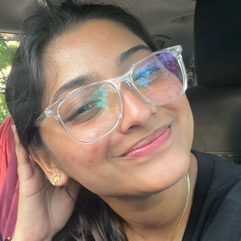 श्री🪷 Sriiiii • Threads Say More