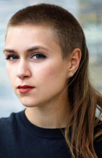 25 Daring And Bold Buzz Cuts For Women Styleoholic