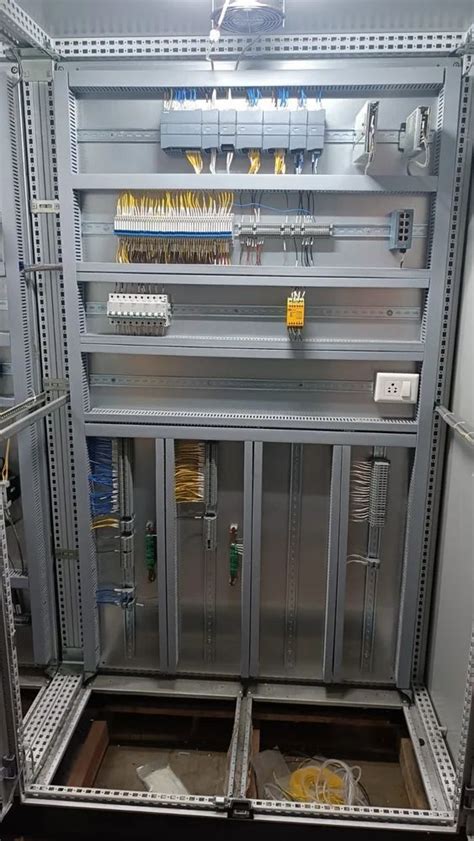 415 V Ac Three Phase Plc Control Panel For Commercial Upto 6300 Amps