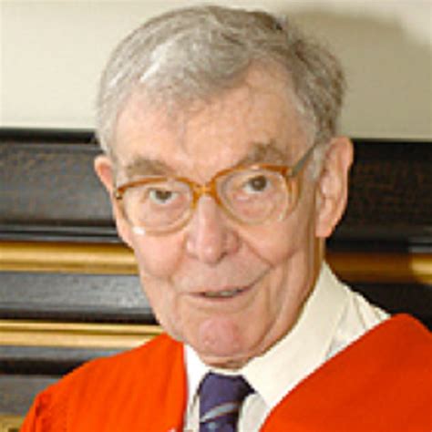 Lesley Thackers Instagram Twitter And Facebook On Idcrawl