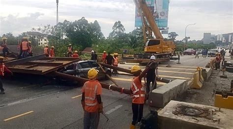 Struktur Ecrl Runtuh Mrl Mohon Maaf Henti Operasi Demi Keselamatan