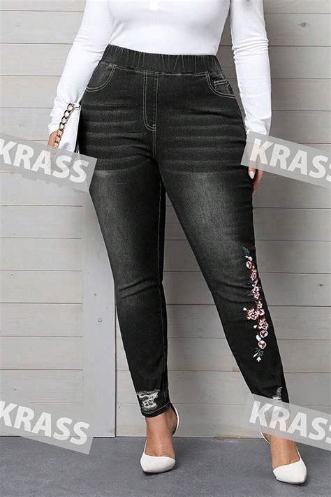 ЕЛАСТИЧНИ ЧЕРНИ ДЪНКИ С БРОДЕРИЯ ГОЛЕМИ РАЗМЕРИ Krassbg