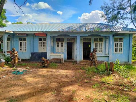 ကျောက်မဲမြို့အတွင်း လုံခြုံရေးတပ်ဖွဲ့ဝင်များက မိုင်းရှင်းလင်းရေးလုပ်ငန