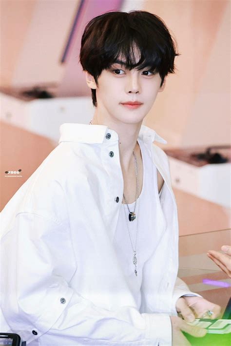 240628 Kimgyuvin Preview Di 2024 Gambar Wajah Kartun Gambar Wajah Gambar