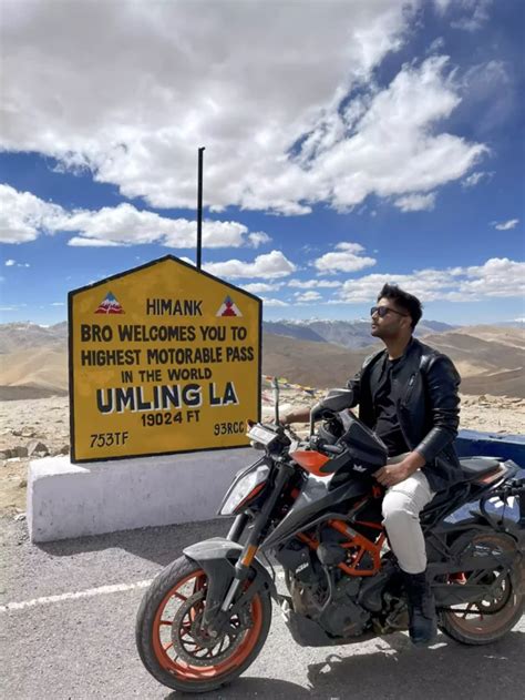 Umling La Worlds Highest Motorable Pass 19024 Ft