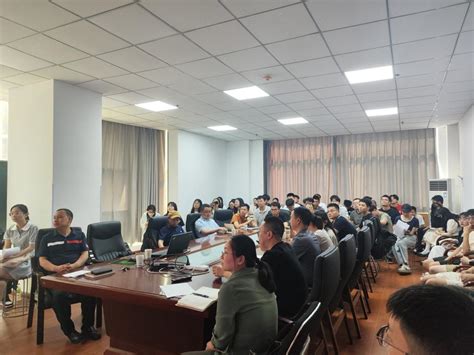 兰州大学张帆宇教授做客我院 地环论坛” 地质与环境学院