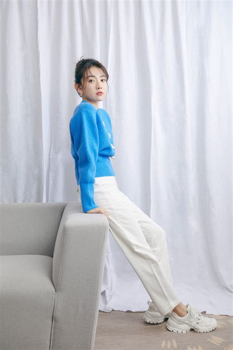 美女图——梁洁 搜狐大视野 搜狐新闻