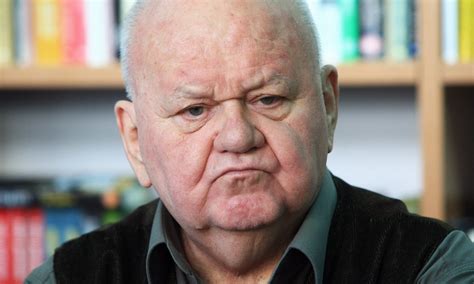 Preminuo Je Veliki Pjesnik Pisac I Scenarist Abdulah Sidran Tportal