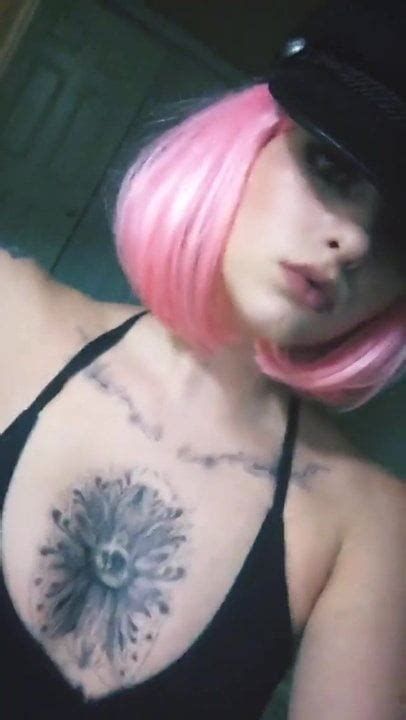 Willow Shields The Cute Primrose Everdeen Xhamster