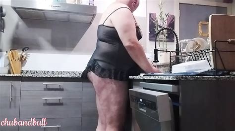 Sissy Cleaning The Dishes Xhamster