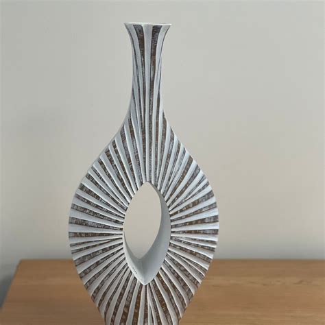 Leaf Ceramic Vase 0087