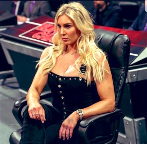 Charlotte In No Bra Scrolller