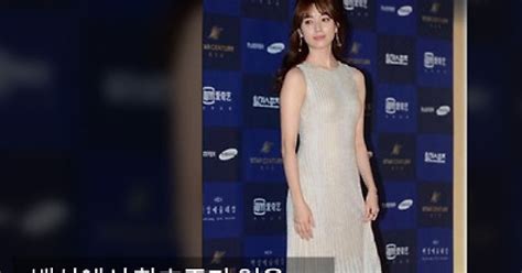 어디꺼 백상 한효주의 여신자태 완성한 누드빛 드레스