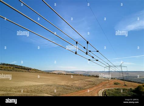 Electric Power Lines Divided By Safe Guard Insulating Frame Transfening
