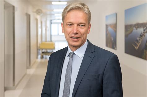 Klinikmanagement Neue Geschäftsführungen Im Verbund Der Schwester