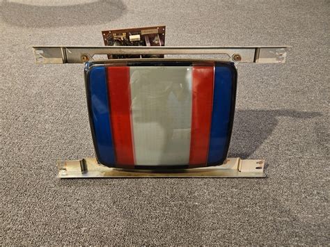 Taito Space Invaders Cocktail Table Crt Monitor Used 4701852840