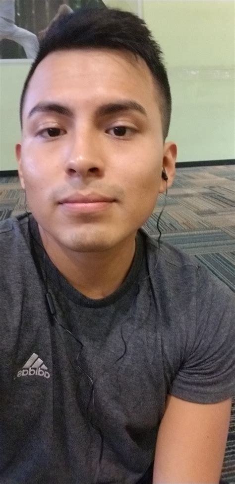 Gym Selfie R Gaybrosgonemild
