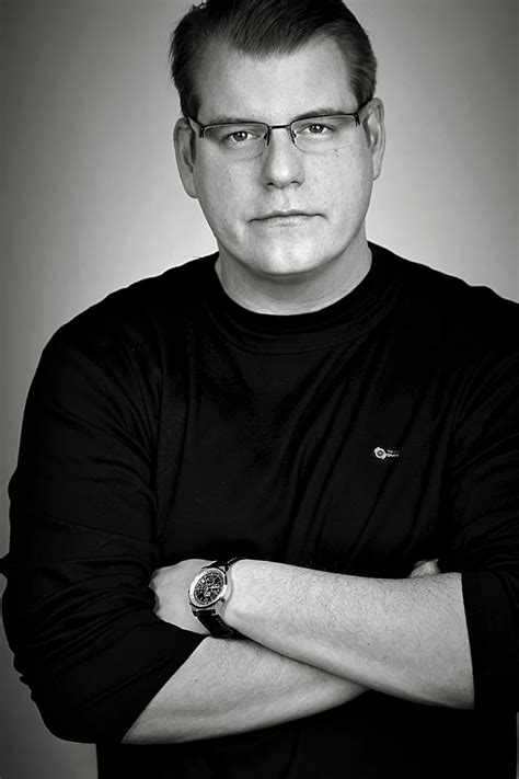 Jegy Hu Viktor Bodó