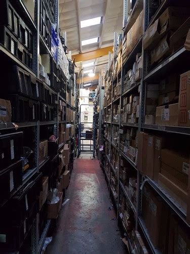 1 Piece Of Nxp Pcf8591t Ebay