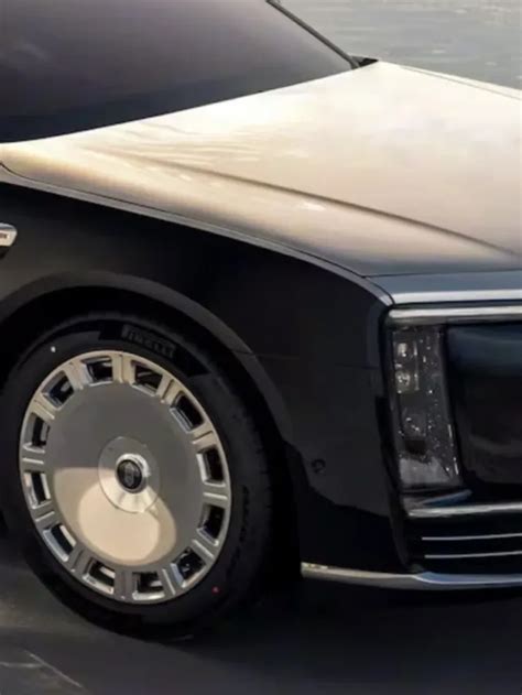 Huawei Lança Um Sedã Tão Grande Que Você Quase Pode Morar Dentro Dele