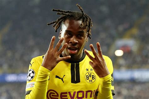 Chelsea Transfer News Malik Fofana Jamie Gittens Mike Maignan Nick Woltemade And More