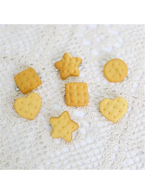 Cute Biscuits Shaped Hairclip Brooch