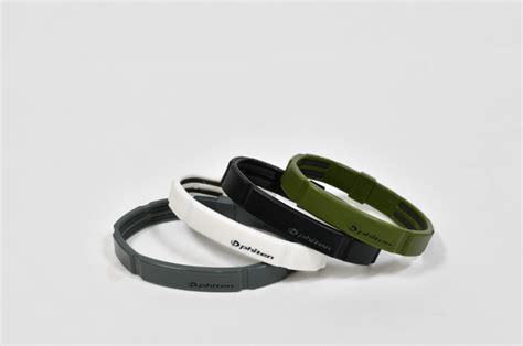 Phiten Rakuwa Bracelet S Modulus Phiten Official Website In Usa