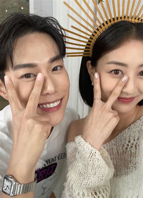 지효 배우 메이크업 받으니 확 달라졌네청순美 물씬 나무뉴스