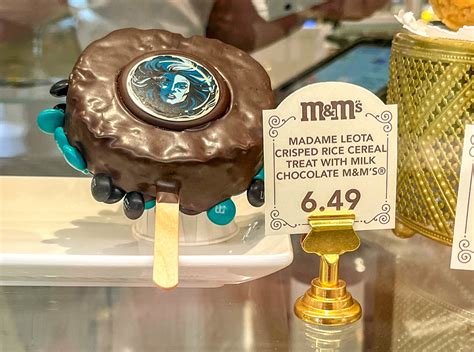 This New Madame Leota Haunted Mansion Treat Is To Die For