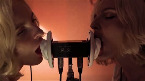 Macro Double Ear Licking Close Up By Elsa Eporner