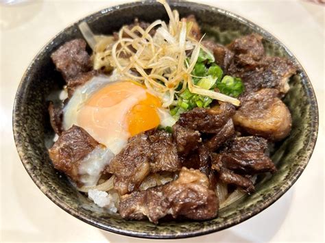 丼丼屋 Lets Eat Out
