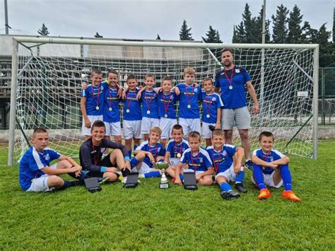 Škola Nogometa Nk Junak Sinj Nastavlja S Odličnim Rezultatima Sinjska Rera Web Portal Sinja