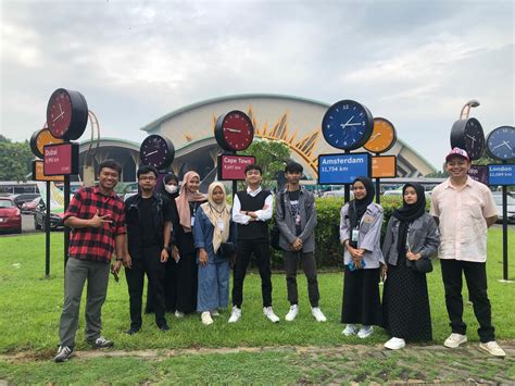 Eksplorasi Sudut Kampus Umy Melalui Workshop Fotografi Dalam Milad Ke 43 Warta Jogja