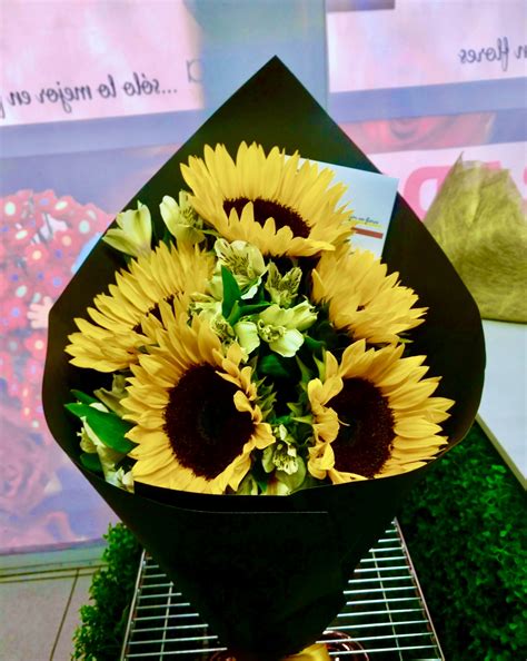 Sku 719 Girasoles En Ramo Galería Floral Querétaro