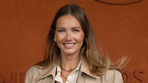 Amandine Petit Qui Est Julien Georges Lhomme Qui Va Bientôt Devenir