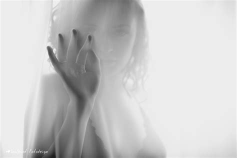 Sensualportrait Photography On Strkng