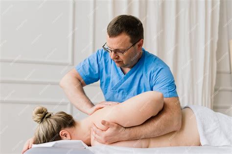 Premium Photo Young Fat Woman Getting Massage Treatment In Day Spa