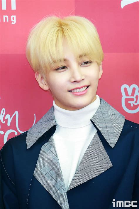포토 세븐틴 정한 다정한 미소