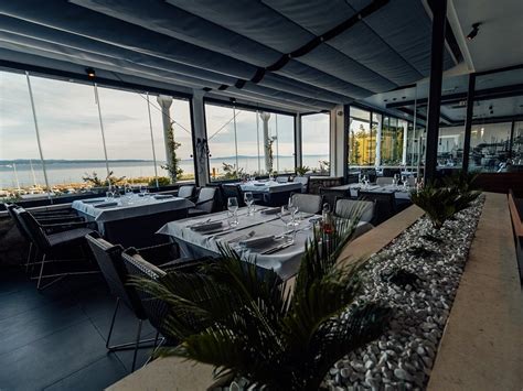 Zoi Split Restaurant Reviews Photos And Phone Number Tripadvisor