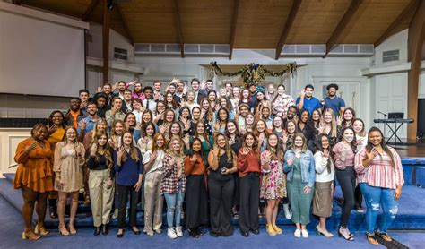 Etbu Ring Blessing Ceremony Marks Major Milestone For December 2022 Graduates East Texas