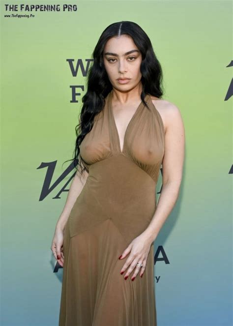 Charli Xcx Exposed Big Tits Nude In La 18 Photos The Fappening