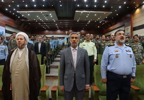 امیر خلبان مهدی کرمی فرمانده پایگاه شهید نوژه شد تسنیم