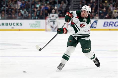 Wild Trade Declan Chisholm To Capitals To Move Up To Fourth Round The Athletic