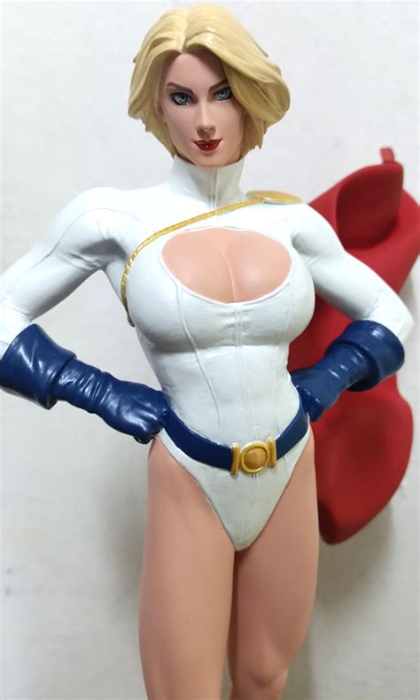 Dc Direct Cover Girls Of Dc Universe Power Girl Statue Hobbies And Toys